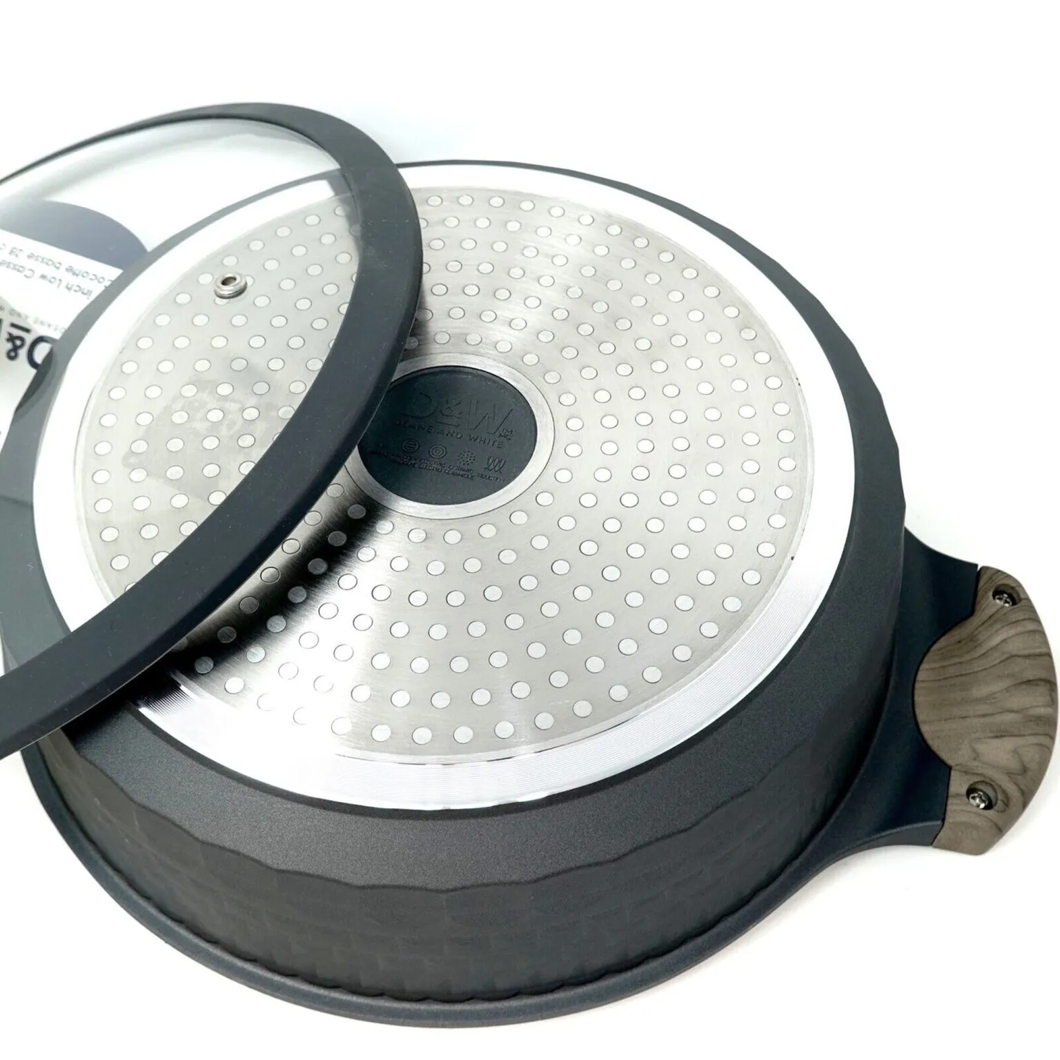 D&W 11" Low Casserole With Lid - Deane and White Cookware